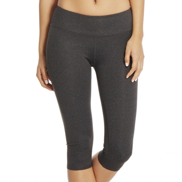 Fabletics | Pants & Jumpsuits | Fabletics Charcoal Grey Crop Yoga Pants ...